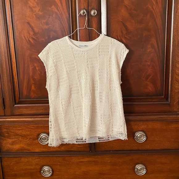 Zara | Tops | Zara Netted Sleeveless Top | Poshmark